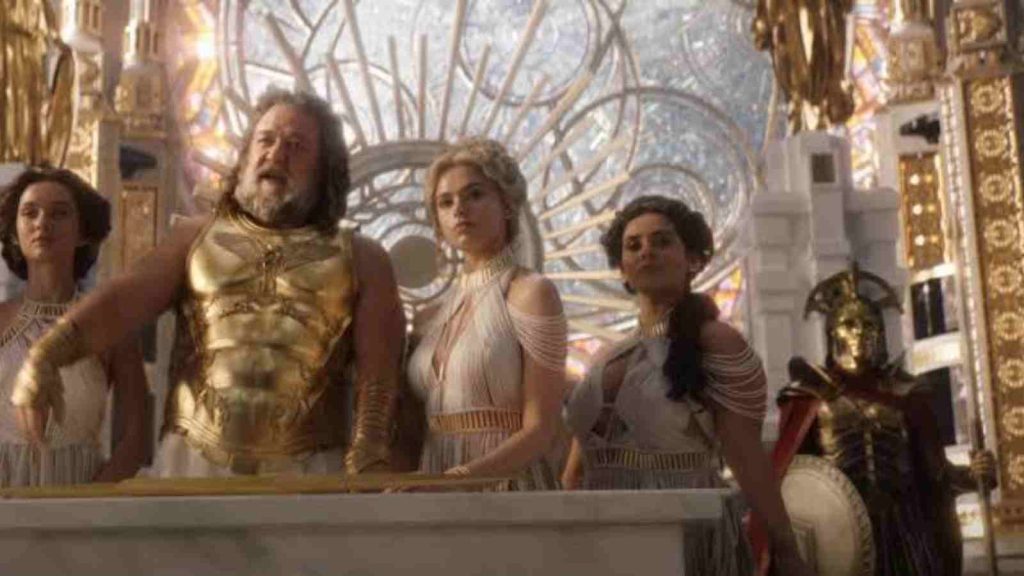 'Thor: Love And Thunder' Depicts Zeus As A Sniveling Coward But Comics ...