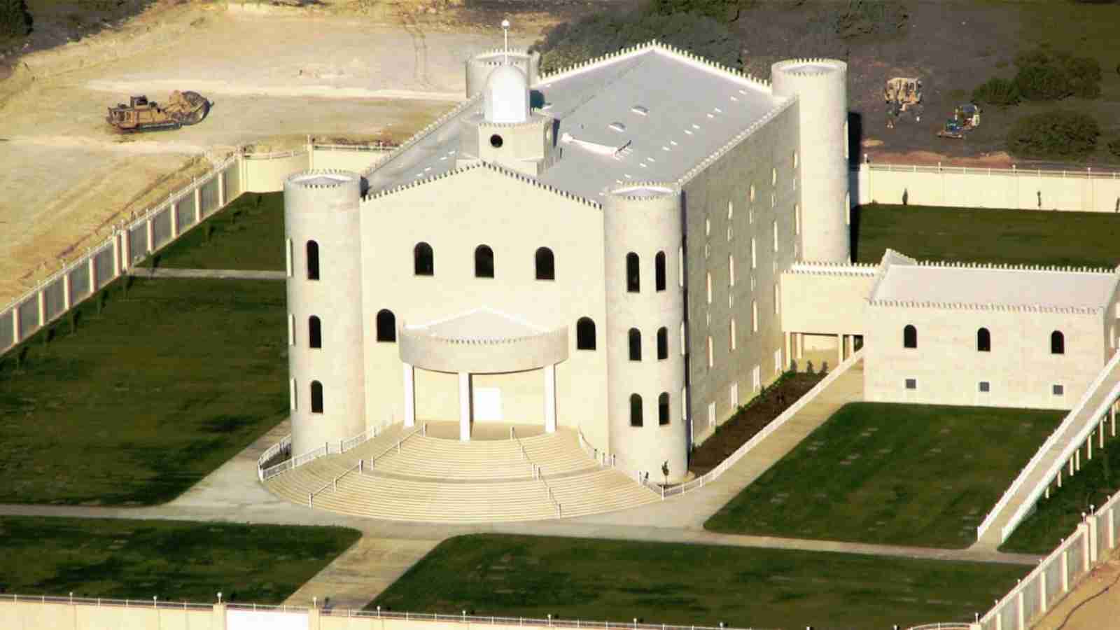 10 Shocking And Creepiest Cults In The History Of The World