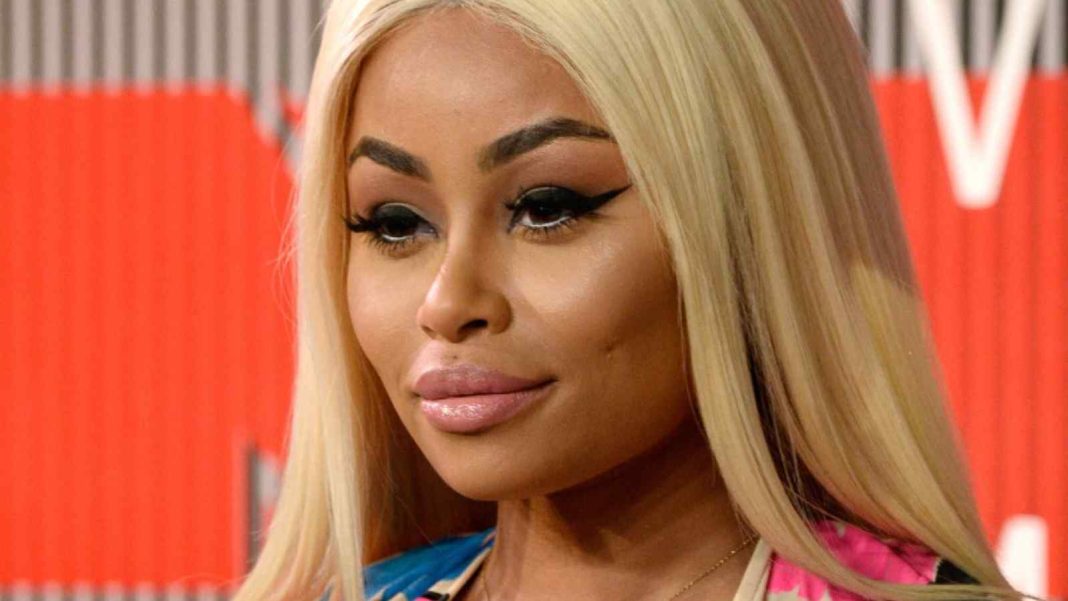 Top 5 Highest Earning Hollywood Celebrities On OnlyFans