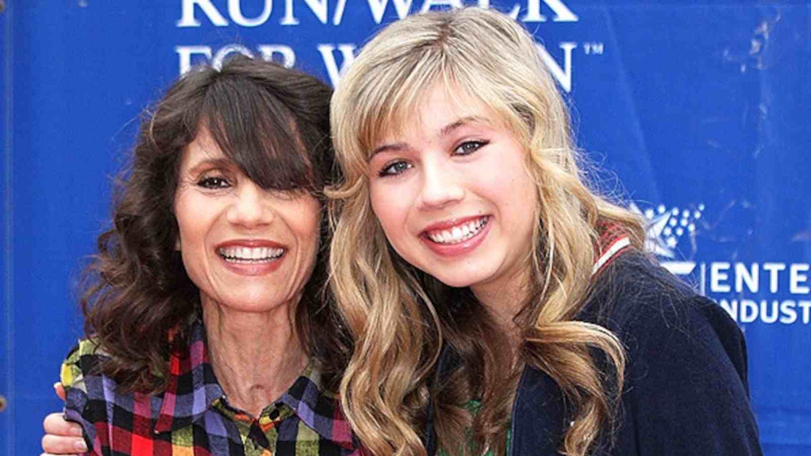 'I'm Glad My Mother Died' Author Jennette McCurdy Shares Heartbreaking ...