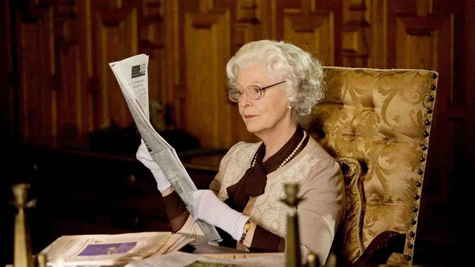 10 Actresses Who Have Played Queen Elizabeth II On Screen