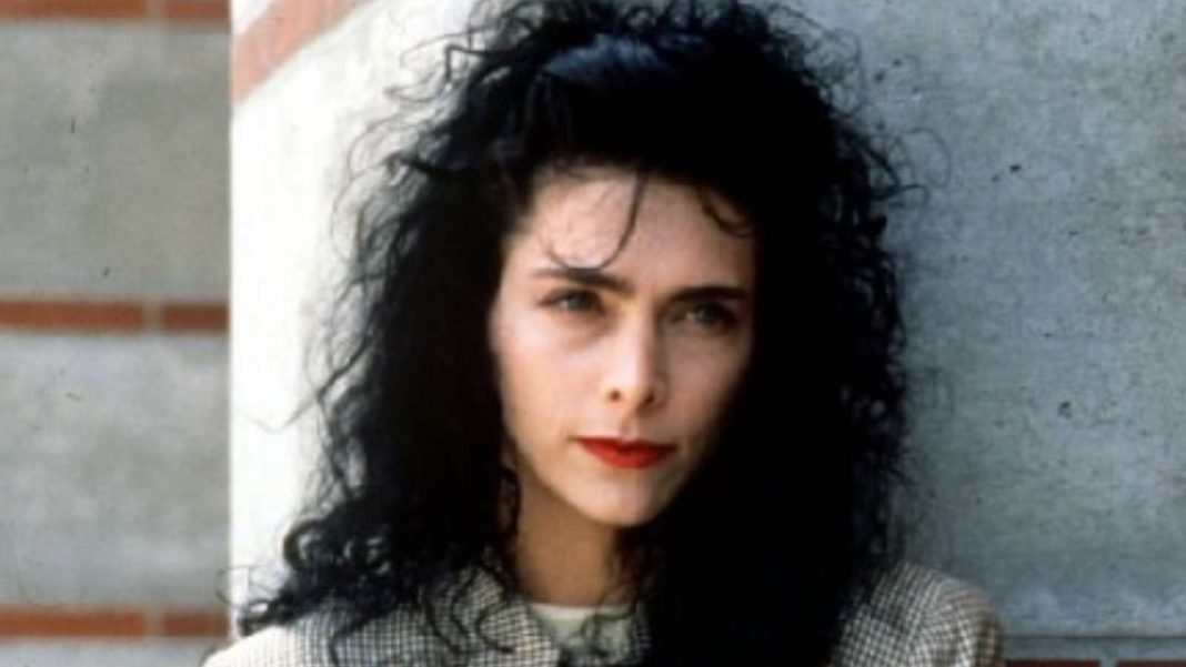 Who Was Johnny Depp’s First Wife, Lori Anne Allison? How Did She Help ...