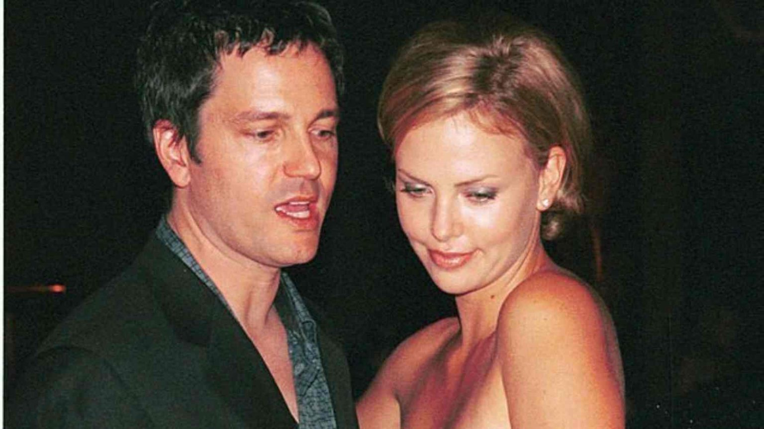 Charlize Theron Dating History: How Many Men Has The 'Monster' Star Dated? Charlize Theron Dating History: How Many Men Has The 'Monster' Star Dated?