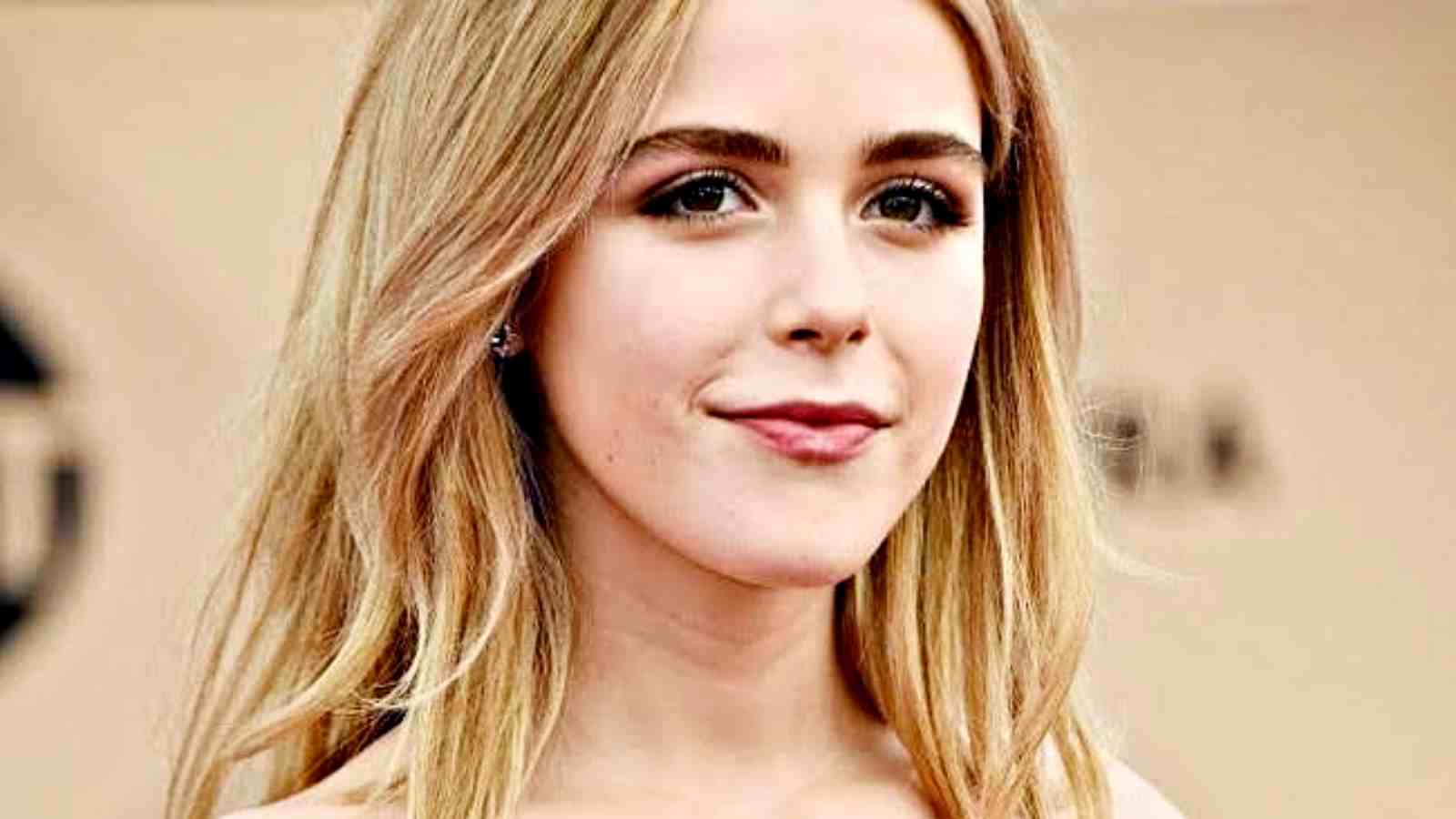 Kiernan Shipka Net Worth: How Rich Is 'The Chilling Adventures Of ...