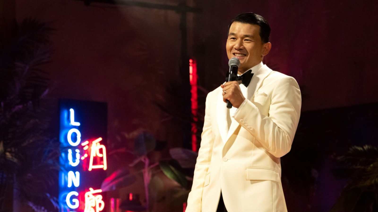 Top 25 Stand-Up Comedy Specials To Binge On Netflix
