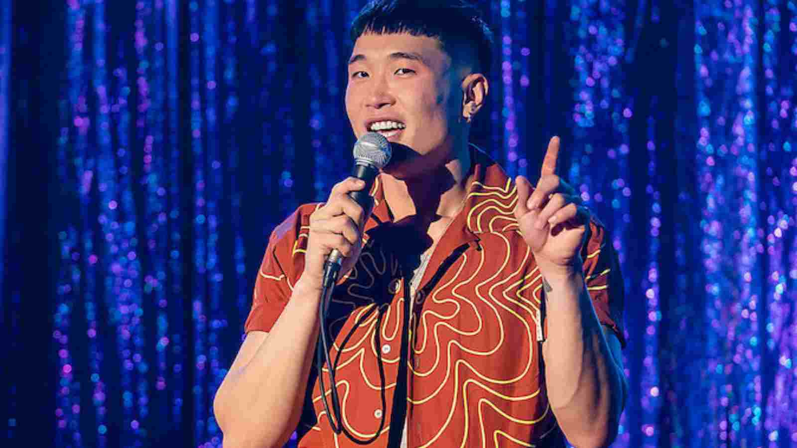 Top 25 Stand-Up Comedy Specials To Binge On Netflix