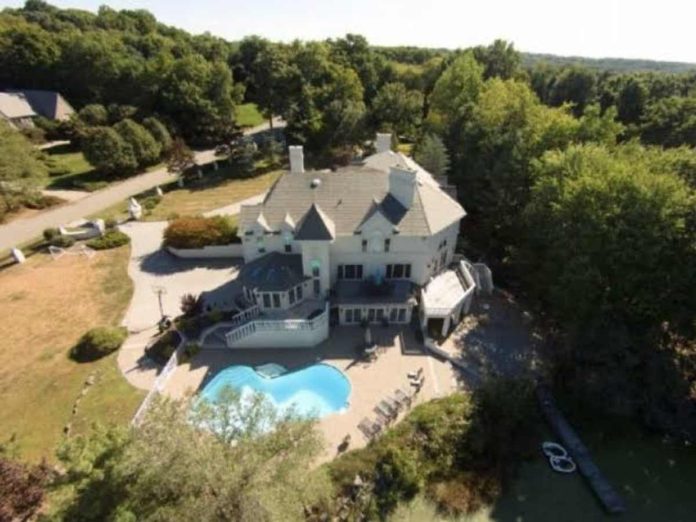 Nick Cannon Net Worth, Career, Wife, Endorsements, House, And More