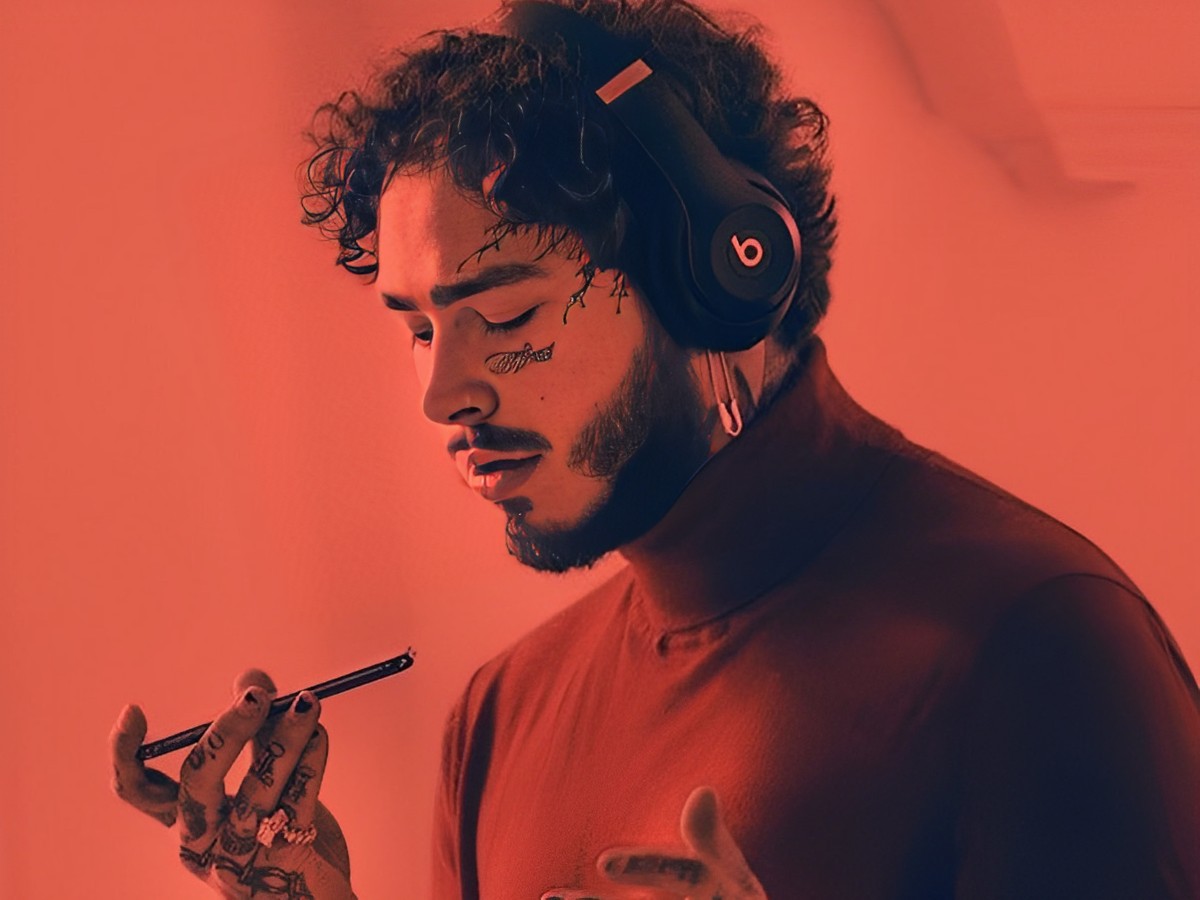 Why Does Post Malone Smoke 45 Cigarettes A Day? Can It Ruin His Voice?