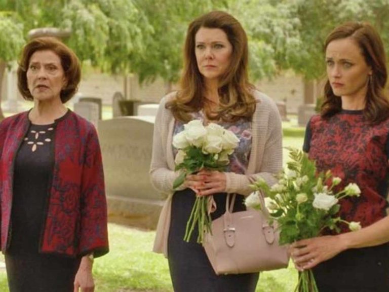 ‘Gilmore Girls’: Who Is the Father Of Rory's Baby?