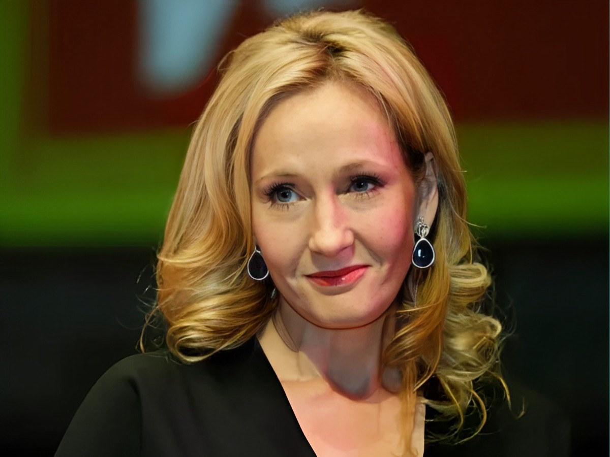 J.K. Rowling Maintains Her Statements About Transgender Women Are ...