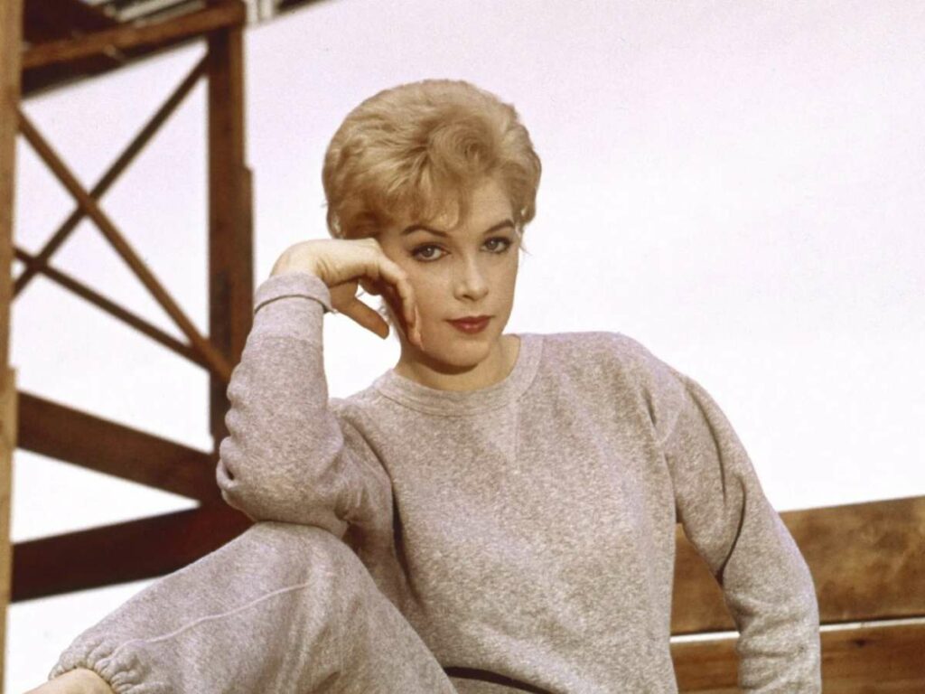 Who Was Stella Stevens And How Did She Die?