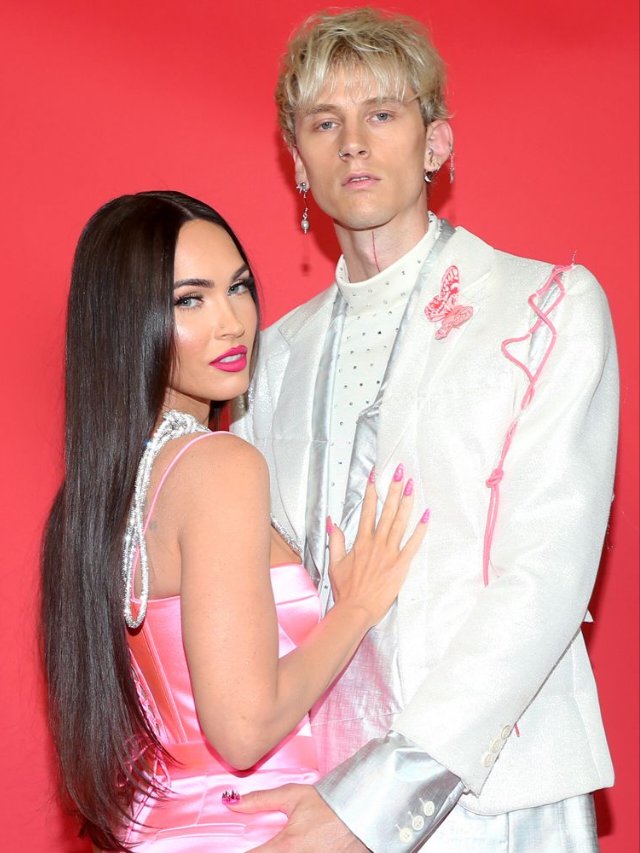 Megan Fox Denies Cheating Rumors In Machine Gun Kelly Relationship