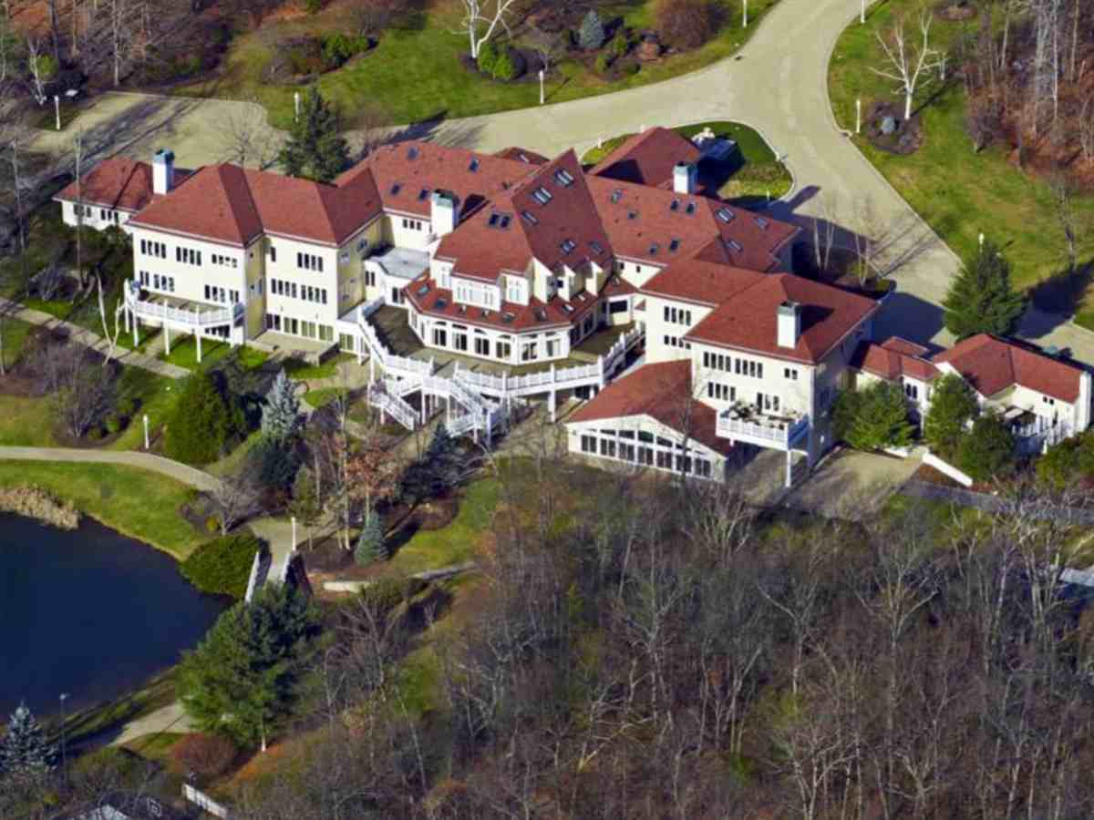 50 Cent Net Worth, Career, Awards Wife, Kids, House, And More