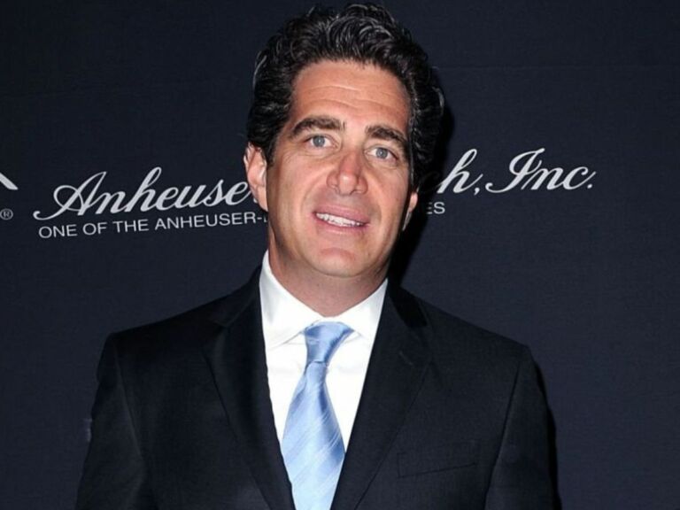 Who is Jeffrey Soffer, Tom Brady's Billionaire Friend Rumored To Be Dating Gisele Bundchen?