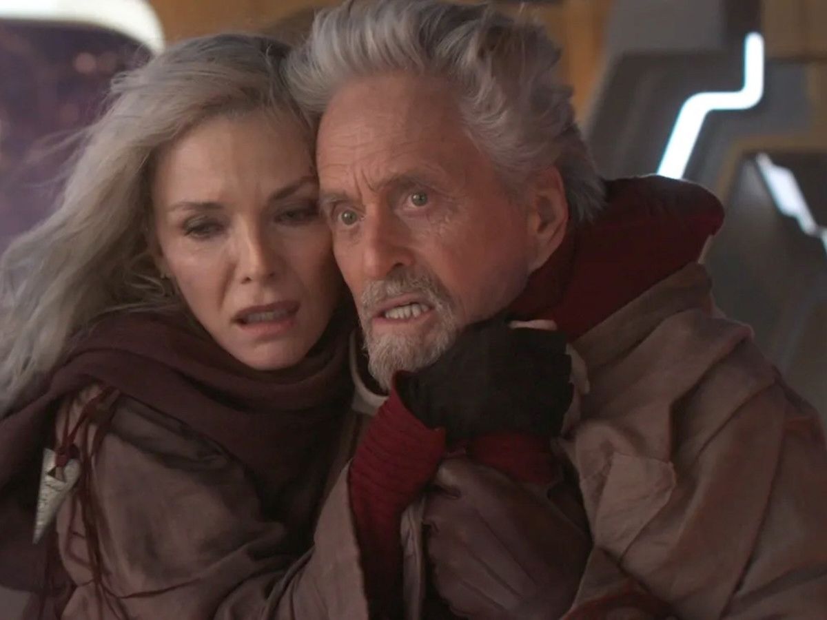 5 Superhero Love Stories That Are Just Beautiful And 5 Couples Who Are ...