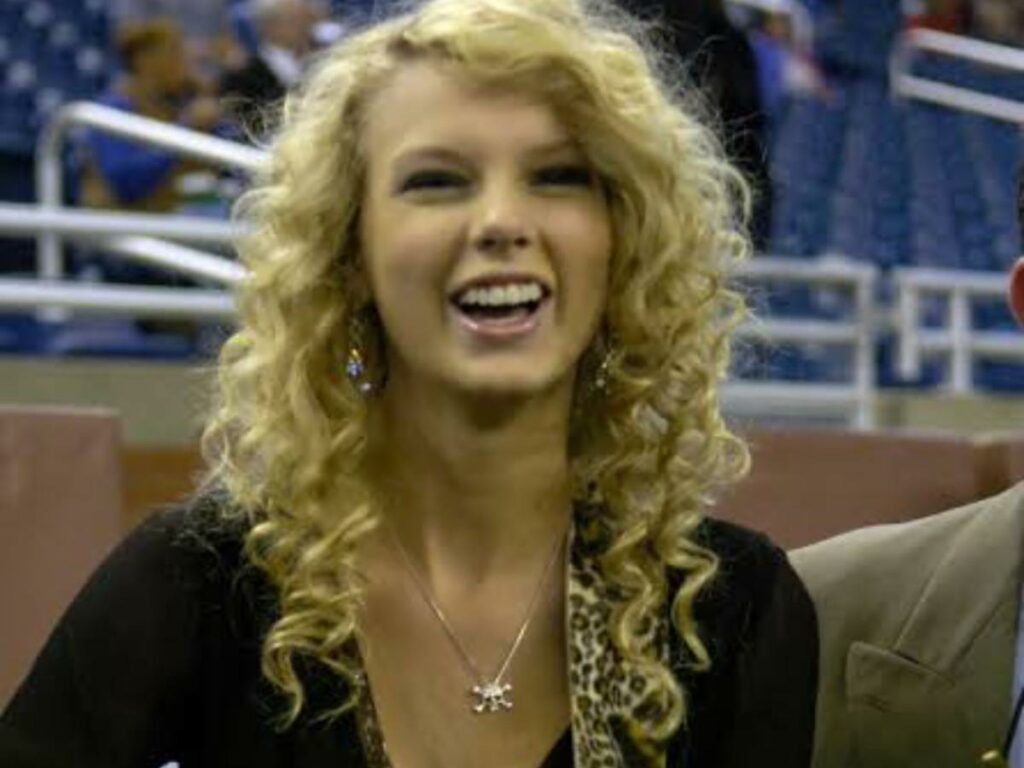 "I Was So Insanely Nervous": Taylor Swift Looks Back At Her 'Star ...