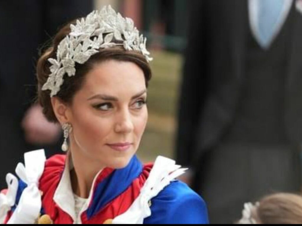 Is Kate Middleton Behind Removing A Double Portrait Of Prince Harry And ...