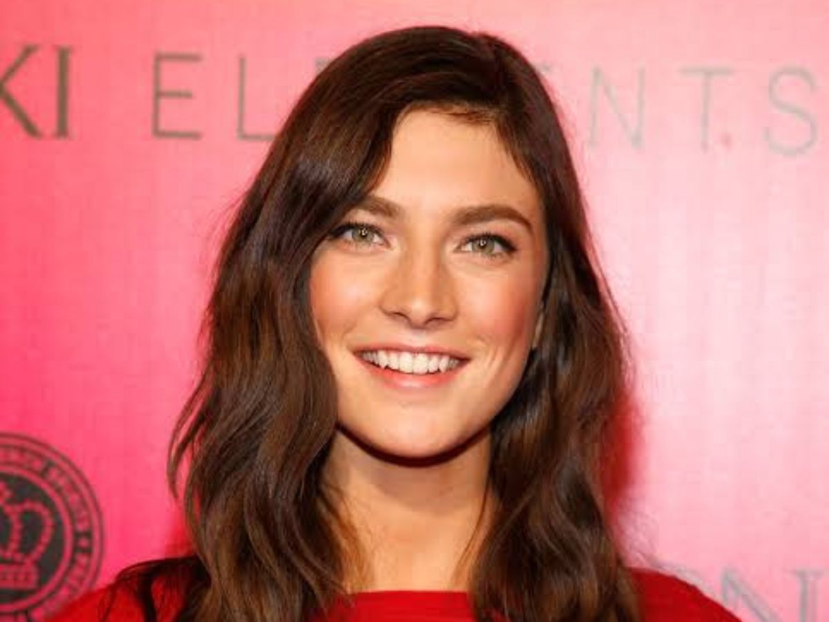 Who Is Jacquelyn Jablonski, The Model Harry Styles Went On Italian ...