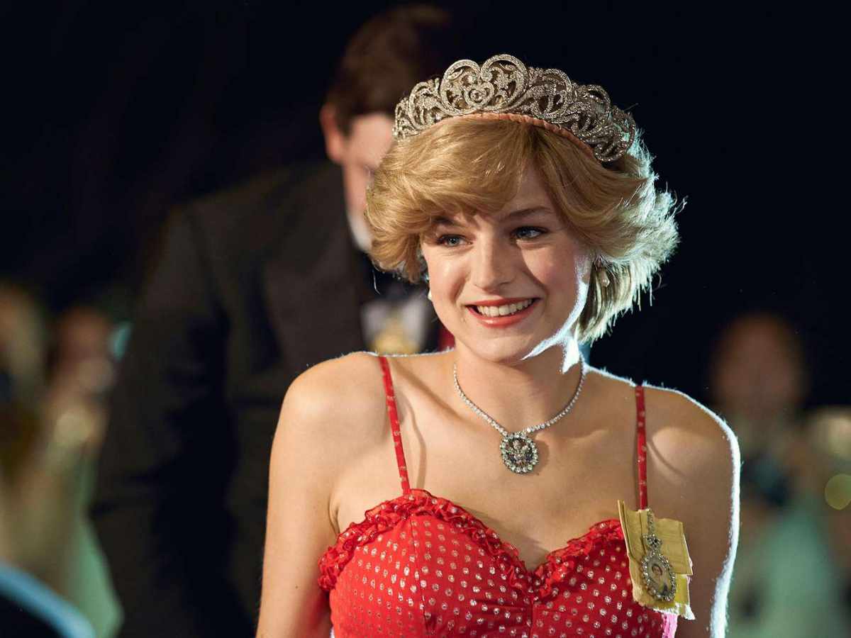 Emma Corrin Talks About Potential 'Deadpool 3' Villain Role And Marvel ...