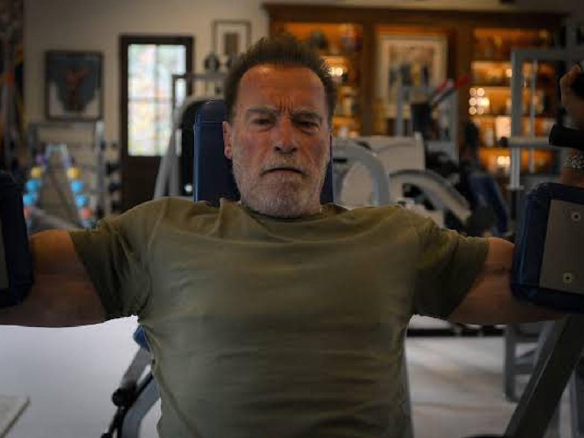 "You Suck": Arnold Schwarzenegger Admits Feeling 'Vulnerable' About His ...