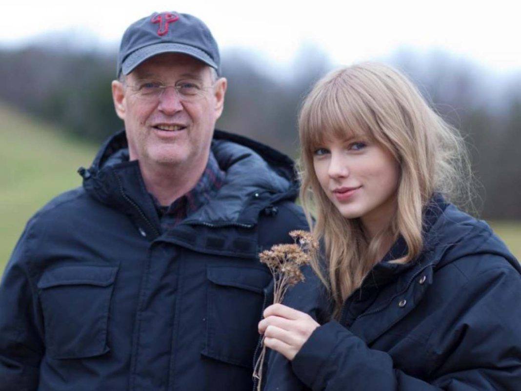 Swifties Are Angry With Taylor Swift’s Father Over An 18-Year-Old Email ...
