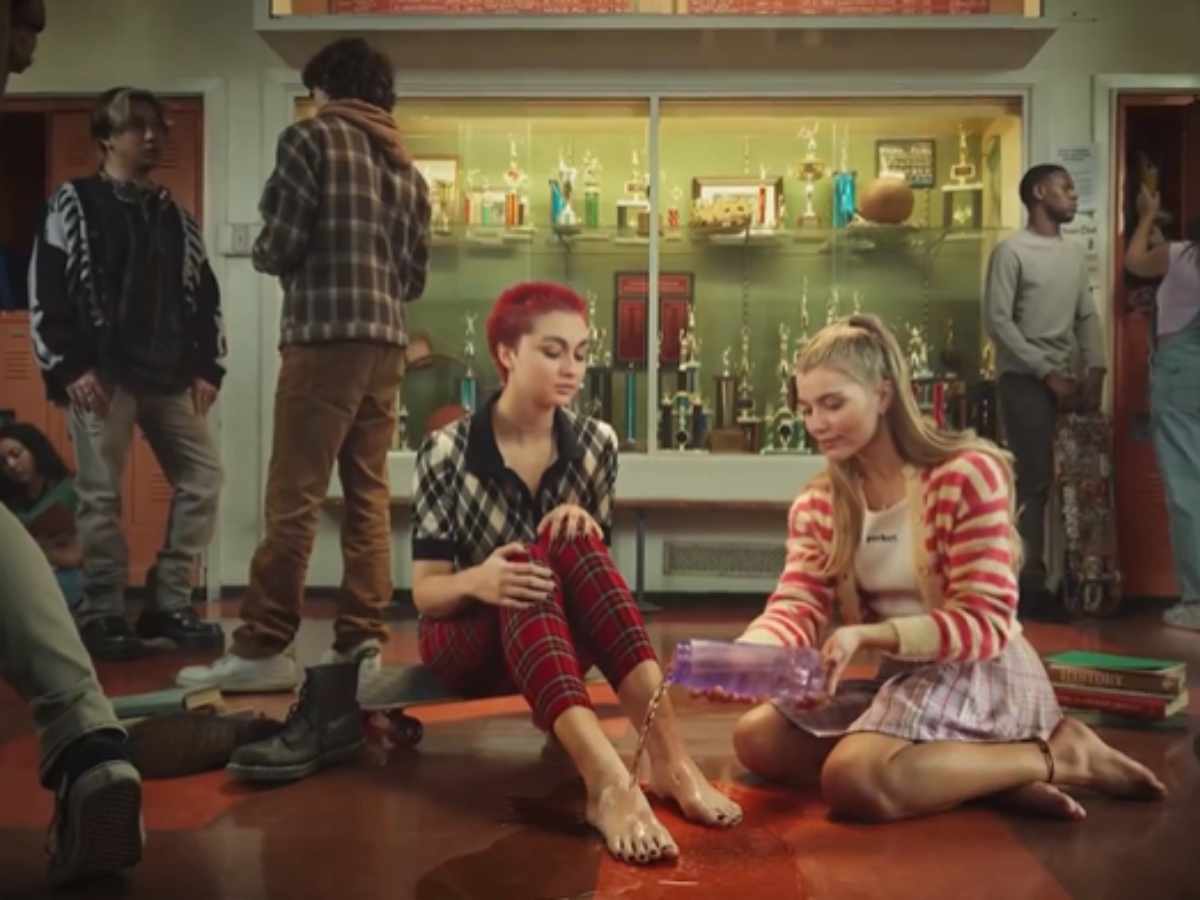 “Finally, A Foot Fetish Super Bowl Ad”: Super Bowl Viewers Are Baffled ...