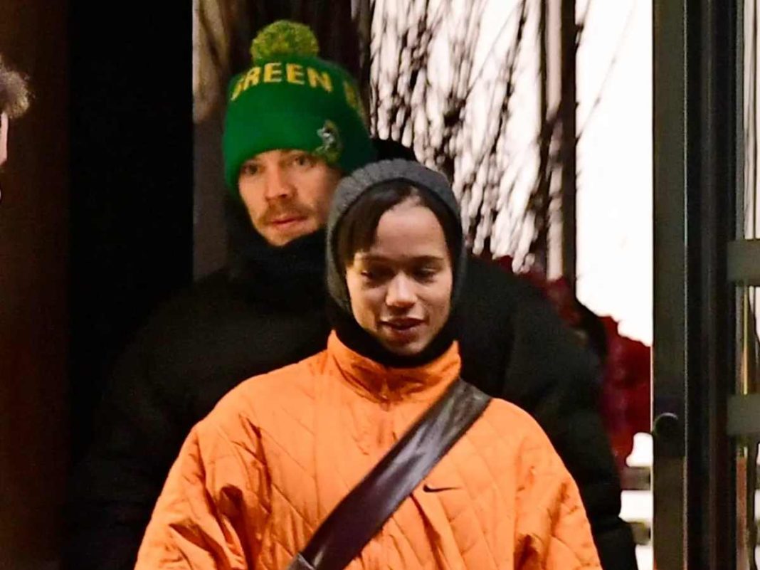 Harry Styles And Girlfriend Taylor Russell Go For A Romantic Bike Ride ...