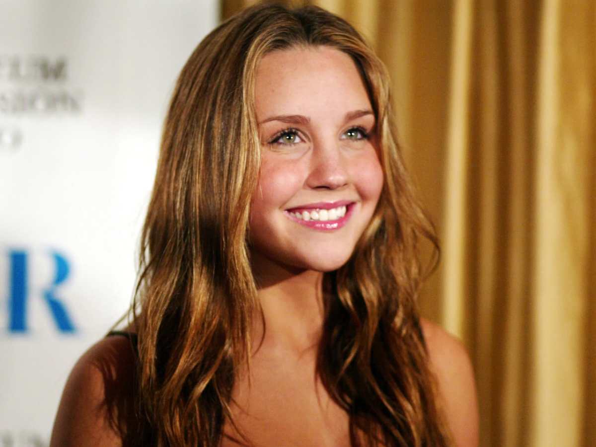 Top 10 Famous People Who Disappeared From Hollywood