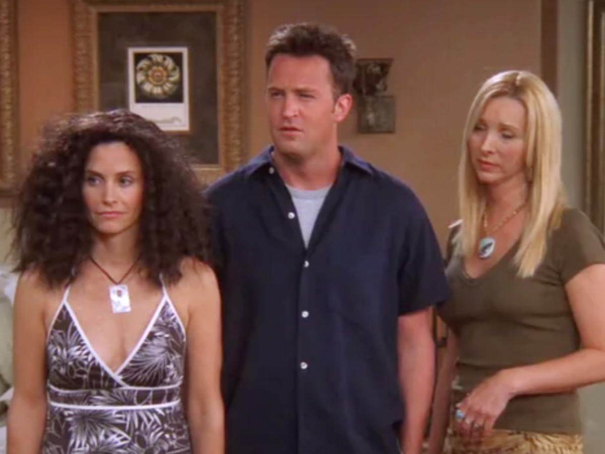 Watch: Courteney Cox Channels Her 'Friends' Character Monica Geller In ...