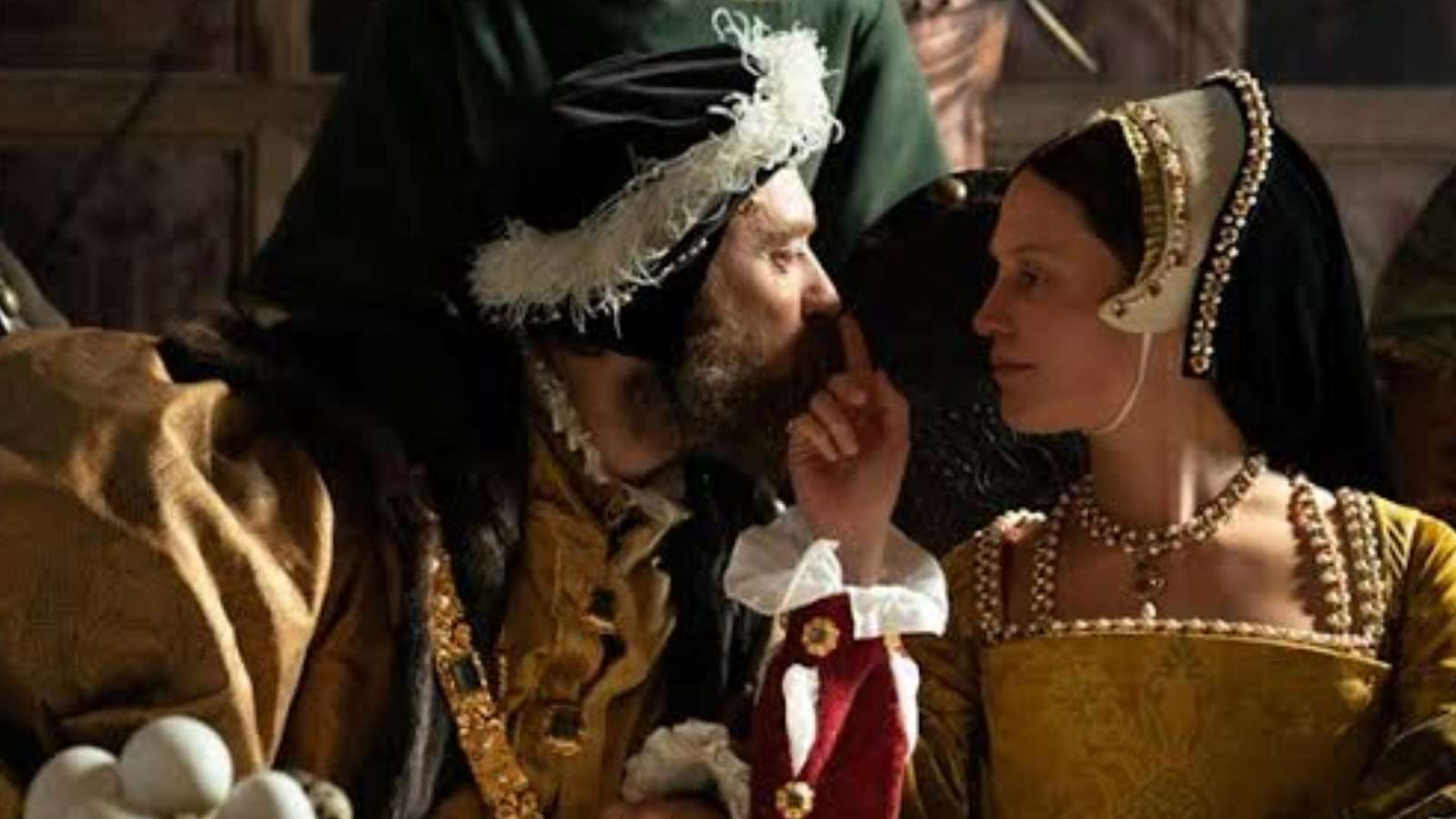 Jude Law Wore Perfume With “Blood, Sweat, And Fecal Matter” For His ...