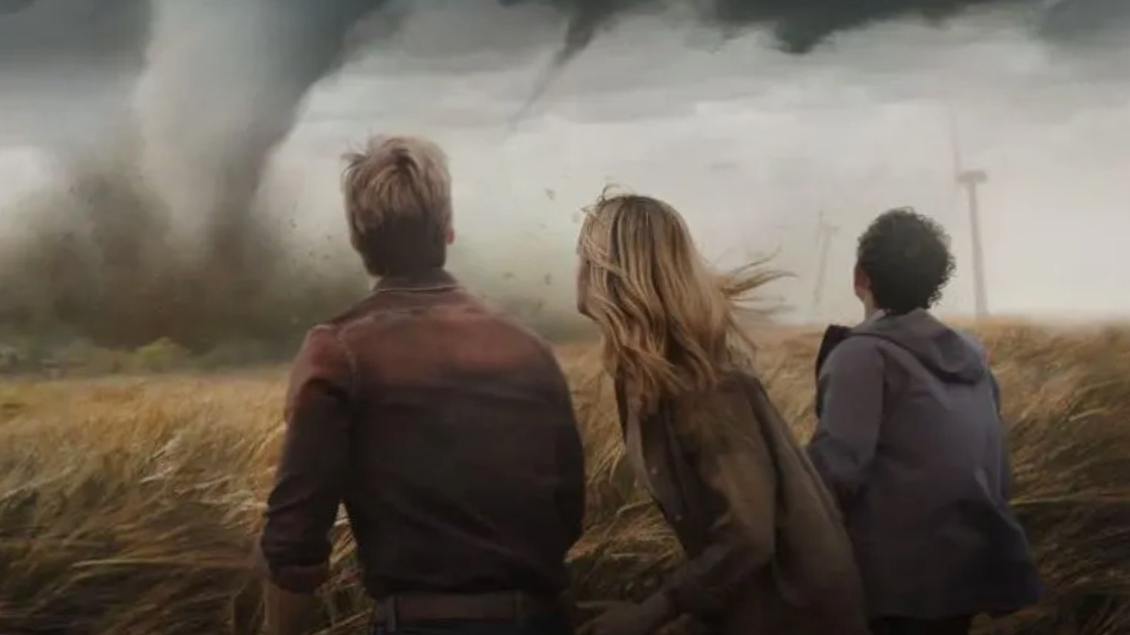 Here's Why Steven Spielberg Edited Out A Steamy Kissing Scene from ...