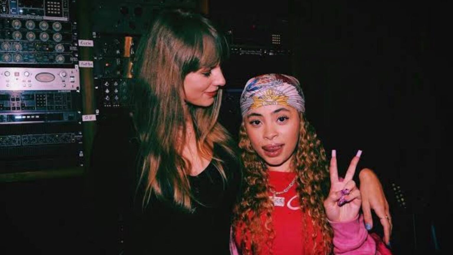 “Hysterically Crying": Ice Spice Recalls Her Reaction When She Got A ...