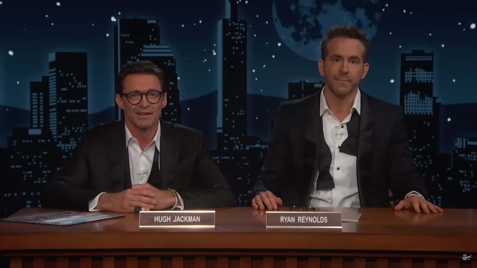 “That’s A Clear Invitation”: Ryan Reynolds Talks About The "Playful ...