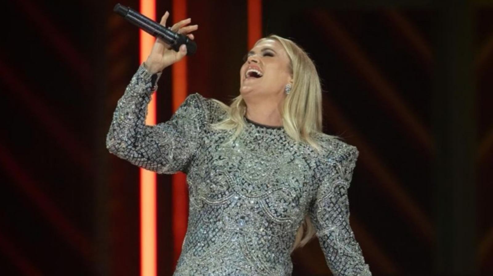 Carrie Underwood Replaces Katy Perry On 'American Idol' As A Judge On ...