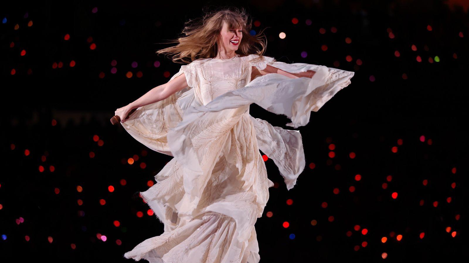 "You’ve Created This Mass Movement Of Joy": Taylor Swift Thanks Fans For Creating The Iconic ...
