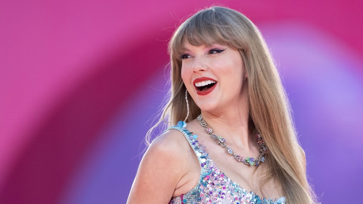 Watch: Taylor Swift Lists Sean ‘Diddy’ Combs As One Of Her Dream Prom ...