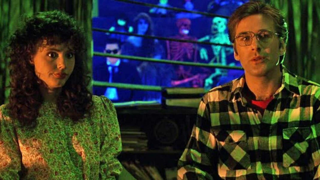 Why Alec Baldwin And Geena Davis Didn’t Come Back For ‘Beetlejuice’ Sequel?