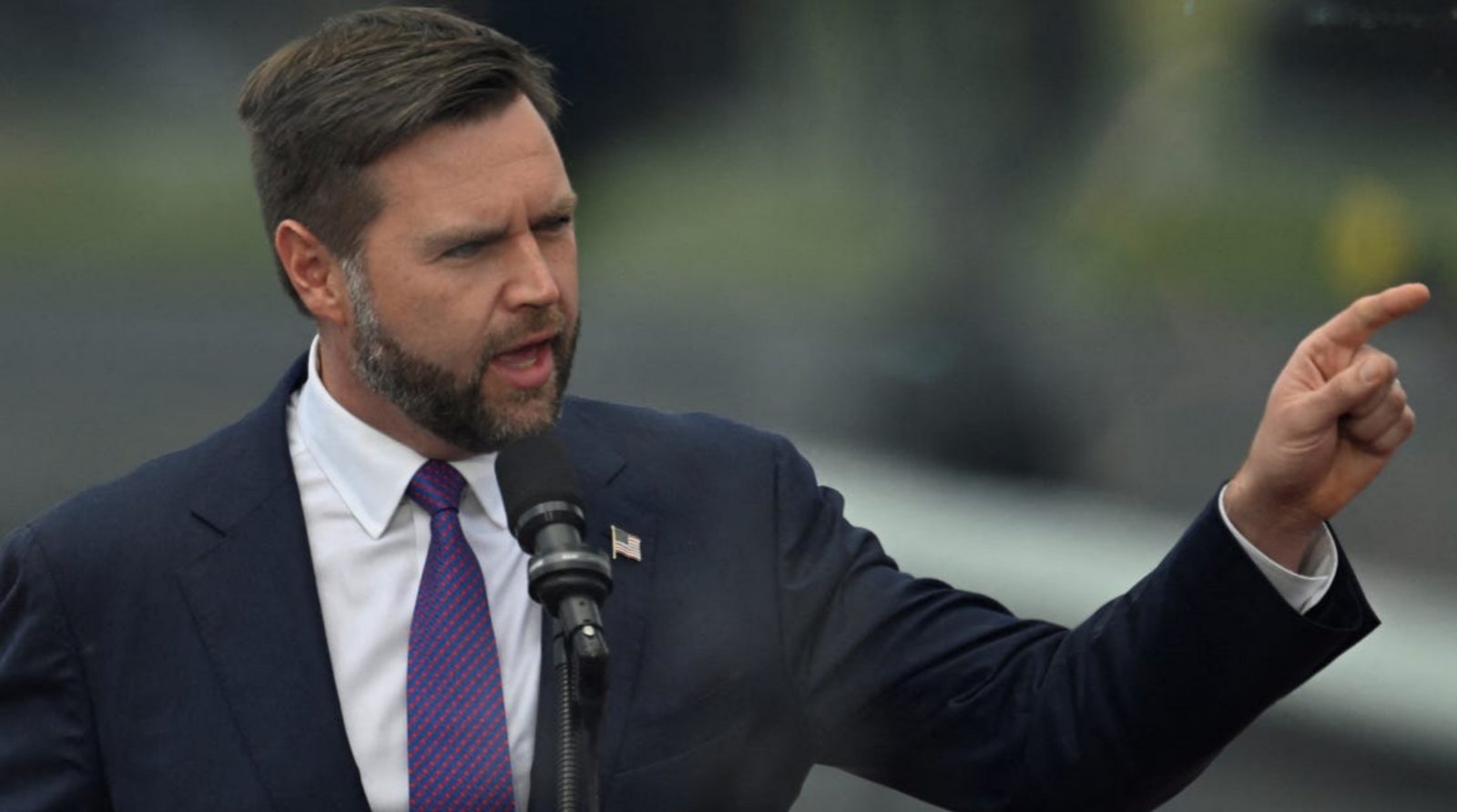 Miss Teen USA Runner-Up Caitlin Upton Slams J.D. Vance For Using Her ...