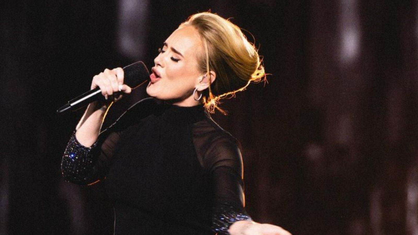Adele Announces Extended Break After Ongoing Tour
