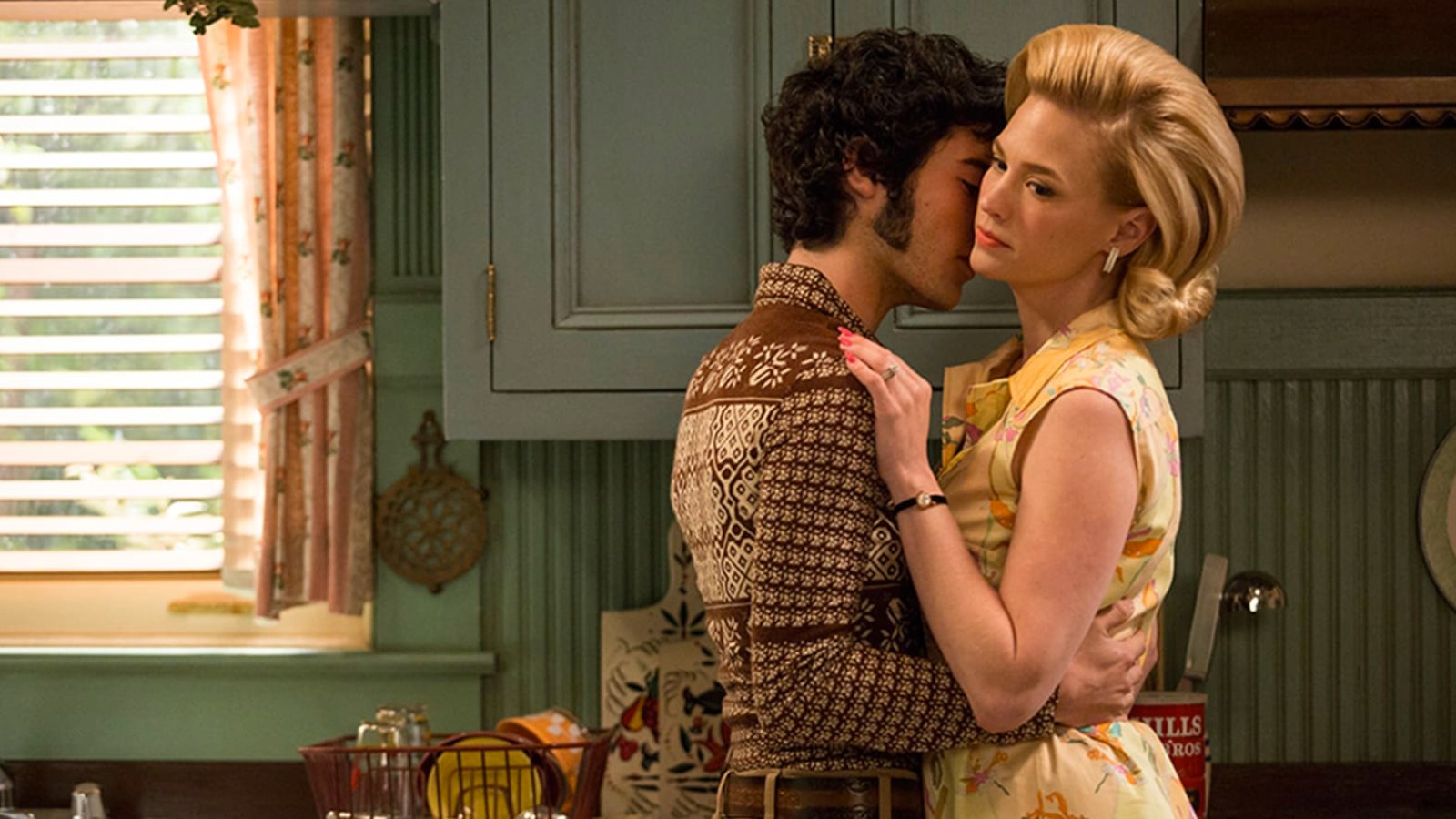 The Tragic Life Of Betty Draper: How ‘Mad Men’ Failed To Do Her Justice