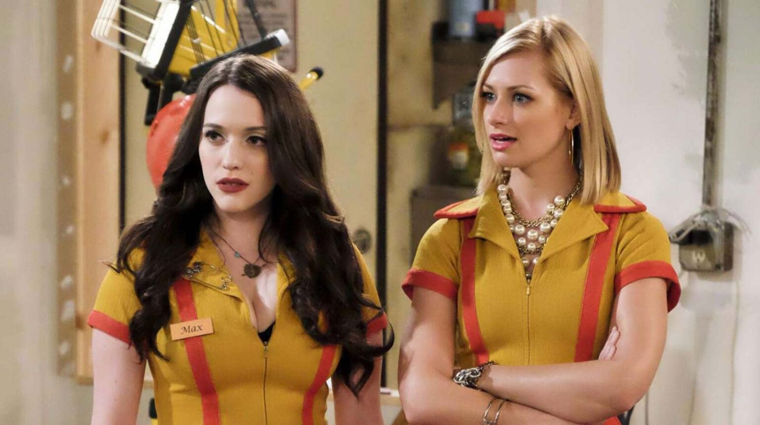 10 TV Shows To Watch If You Like 'Friends'