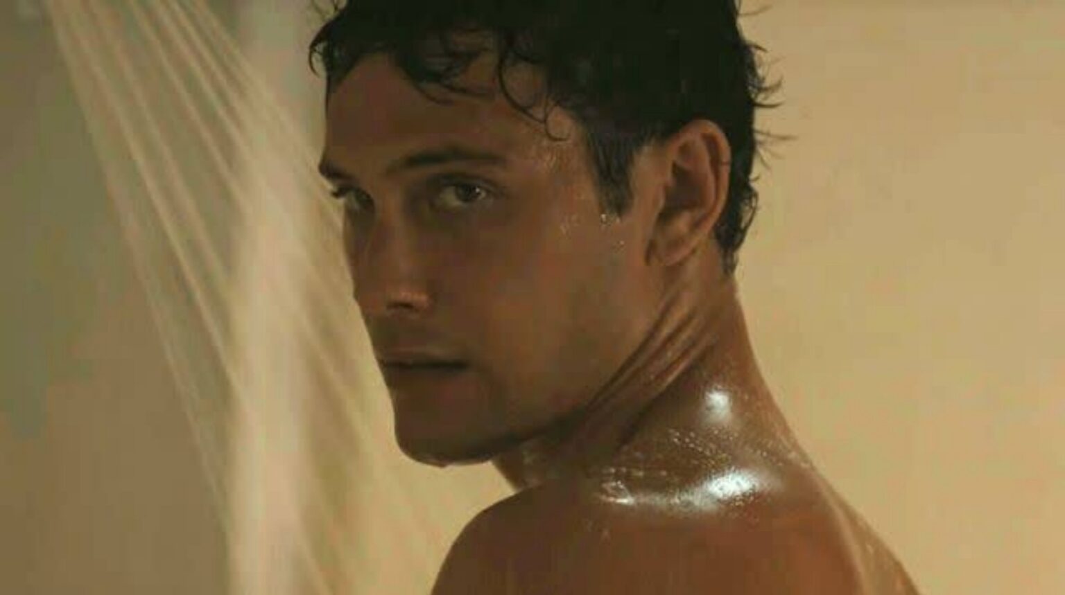 Cooper Koch Says The Reaction To His Nude Scene In Netflix's 'Monsters ...