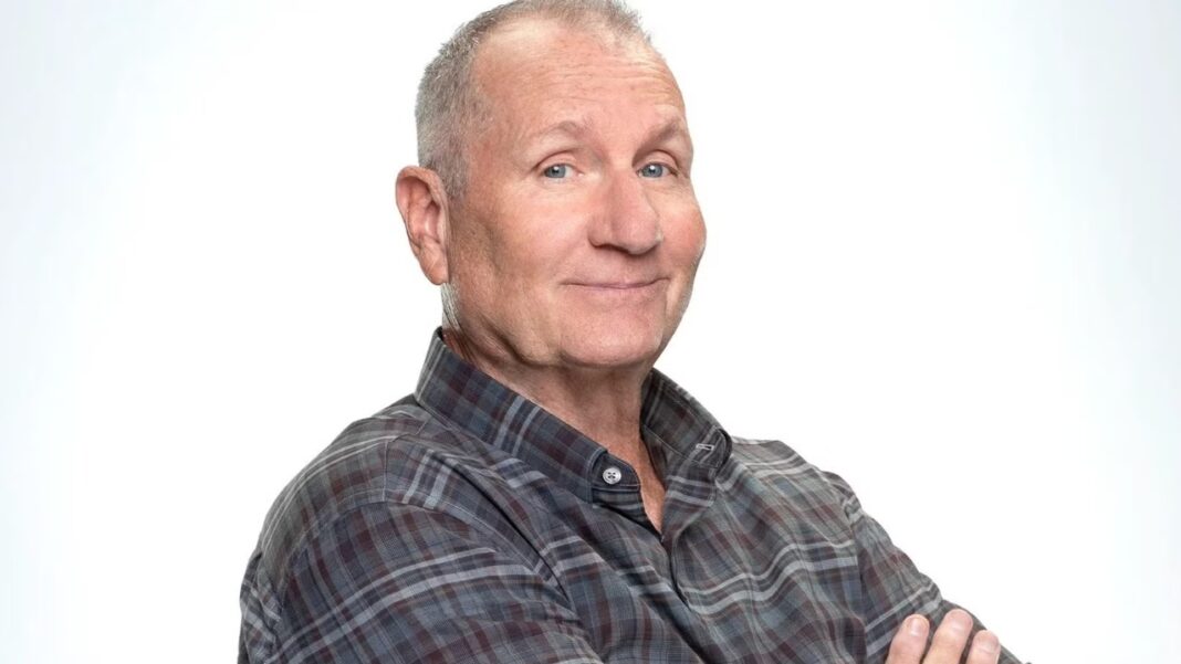 'Modern Family': We Need To Talk About Jay Pritchett's Best Bond ...