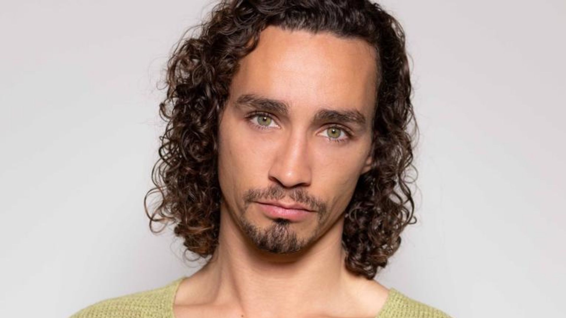 Famous Actors Who Disguise Their Accents Flawlessly - FirstCuriosity
