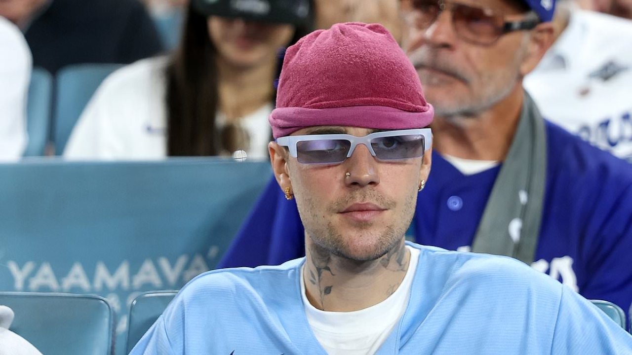 Justin Bieber, Madison Beer, And Justin Herbert Turn Heads At World ...