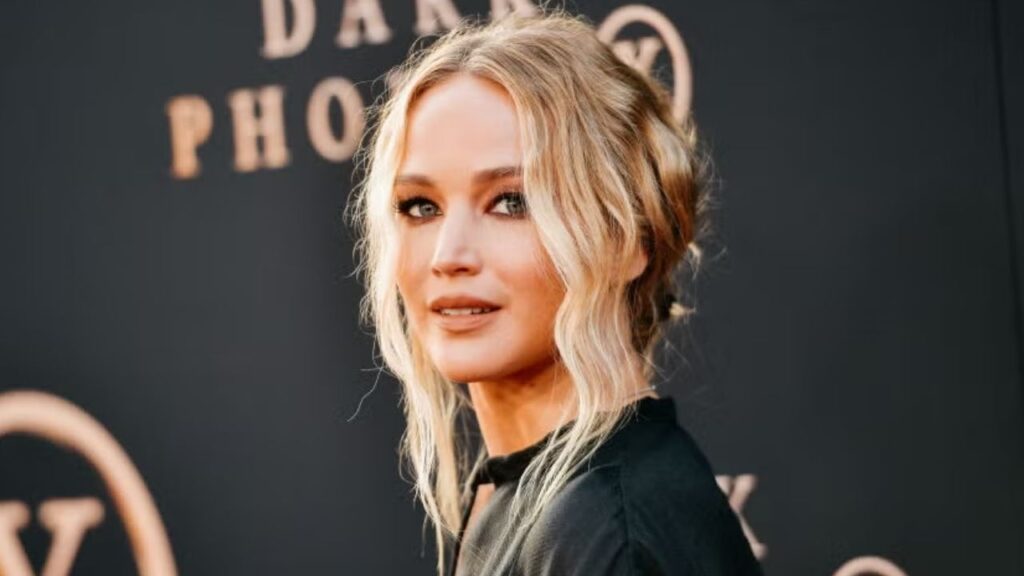Jennifer Lawrence Slams The “Weird” Pressure People Put On Those Who ...