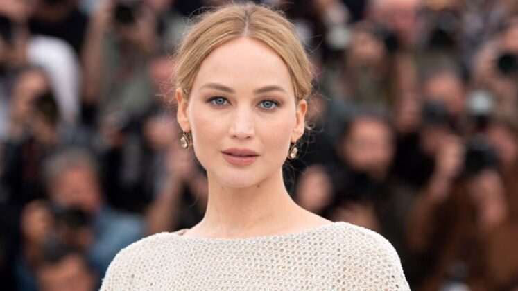 Jennifer Lawrence Slams The “Weird” Pressure People Put On Those Who ...
