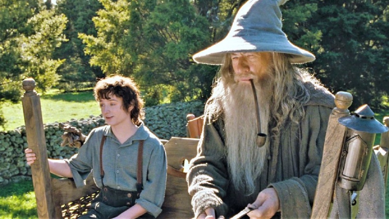 Elijah Wood Fuels Frodo Return Speculation In ‘The Lord of the Rings ...
