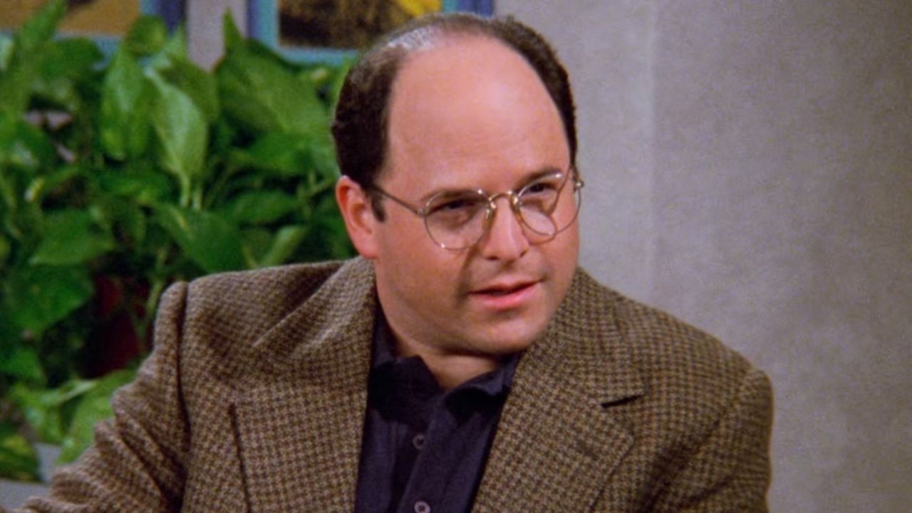 Danny DeVito Turned Down A 'Seinfeld' Role That Later Became One Of TV ...