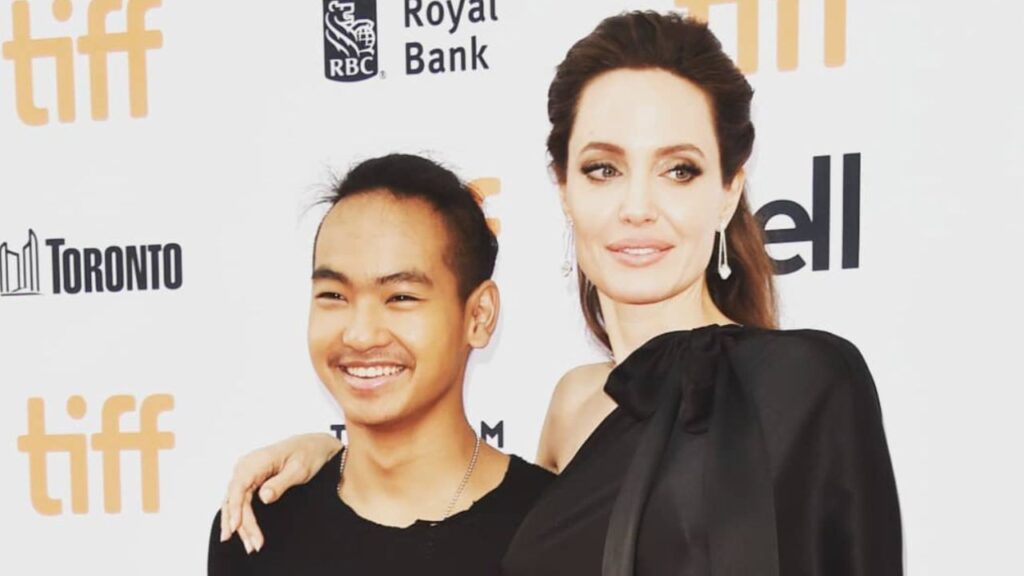 Angelina Jolie And Brad Pitt's 24-Year-Old Son Files Legal Documents To ...
